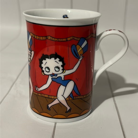 Danbury Mint | Dining | Betty Boop Fine Porcelain Mug Broadway Betty ...